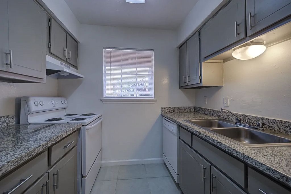 6000 Bissonnet St #10-327, Houston, TX 77081 - See Est. Value, Schools ...