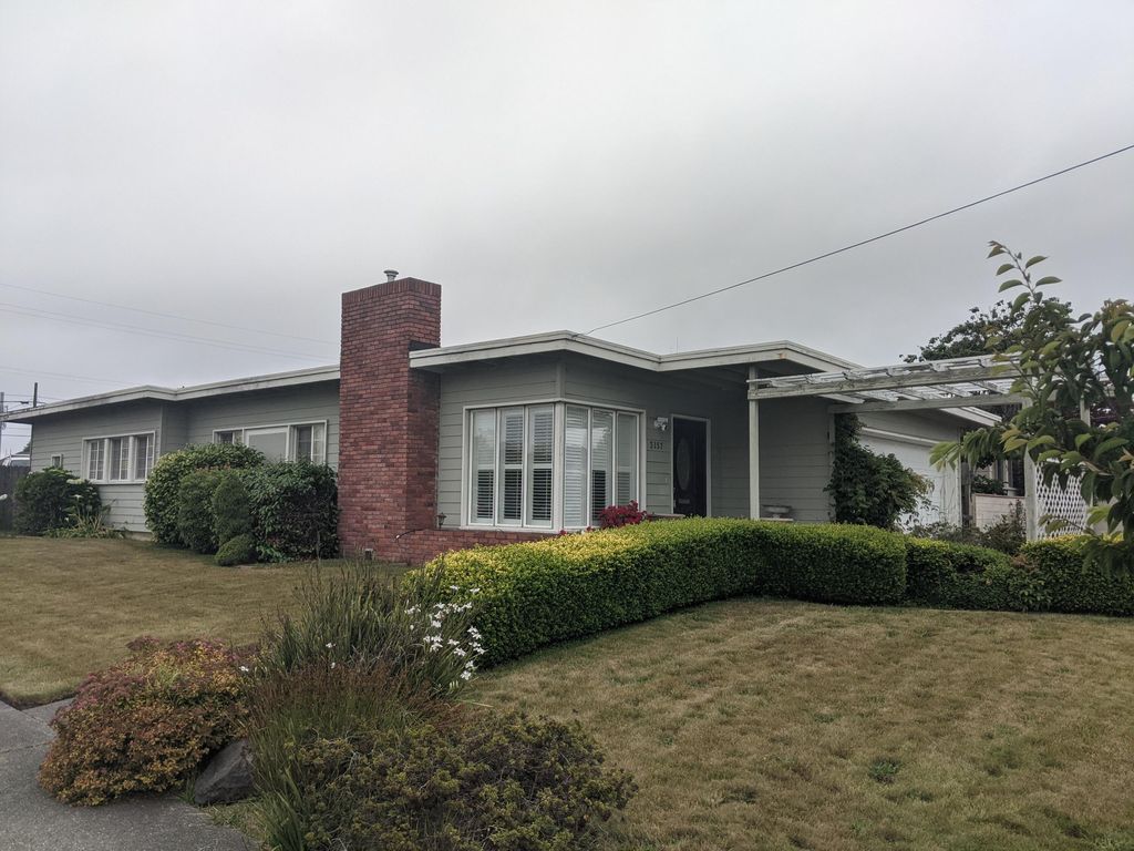 3137 I St, Eureka, CA 95503 | Trulia