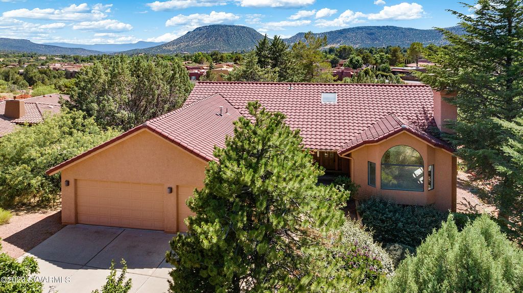 97 Pinon Woods Dr, Sedona, AZ 86351 - See Est. Value, Schools & More