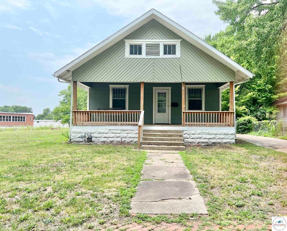 311 N Prospect Ave, Sedalia, MO 65301 - See Est. Value, Schools & More