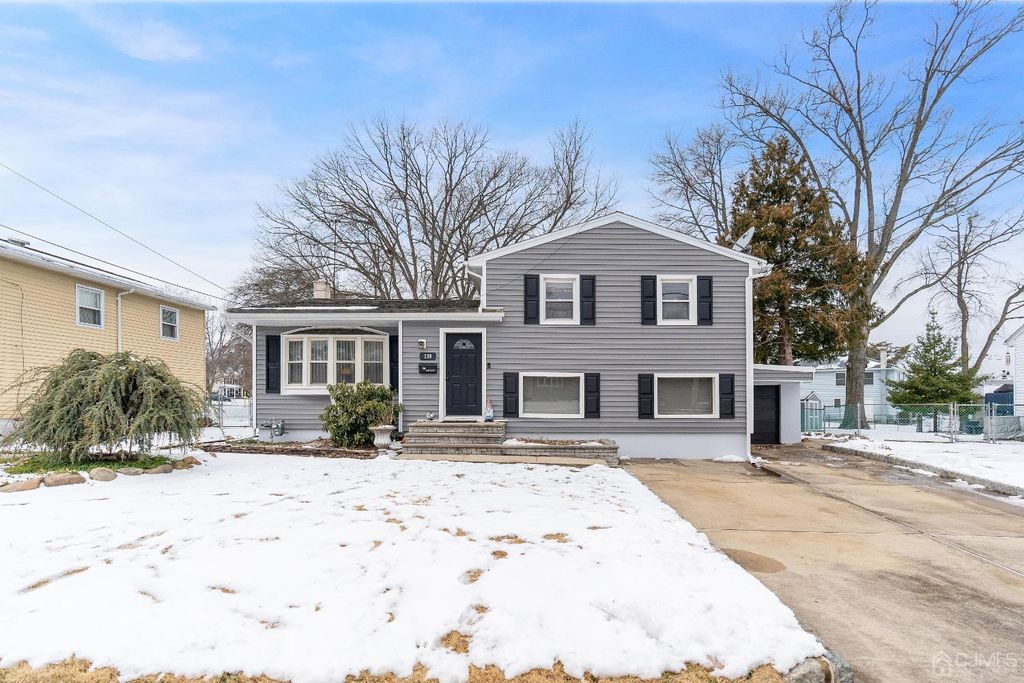 138 Kamm Ave, South River, NJ 08882 - See Est. Value, Schools & More