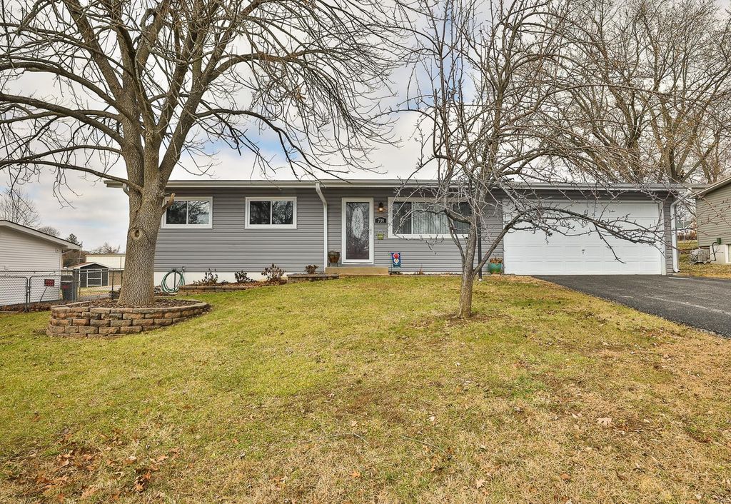 739 Esther Dr, Arnold, MO 63010 - See Est. Value, Schools & More