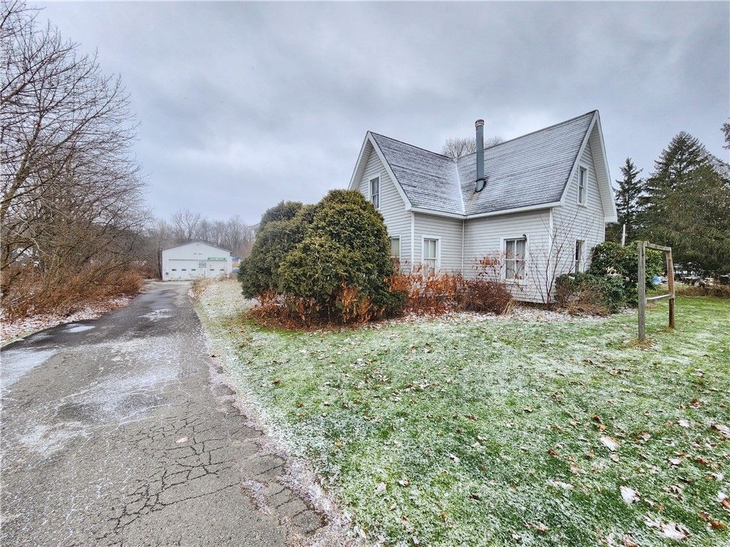 25 Main St, Van Etten, NY 14889 - See Est. Value, Schools & More