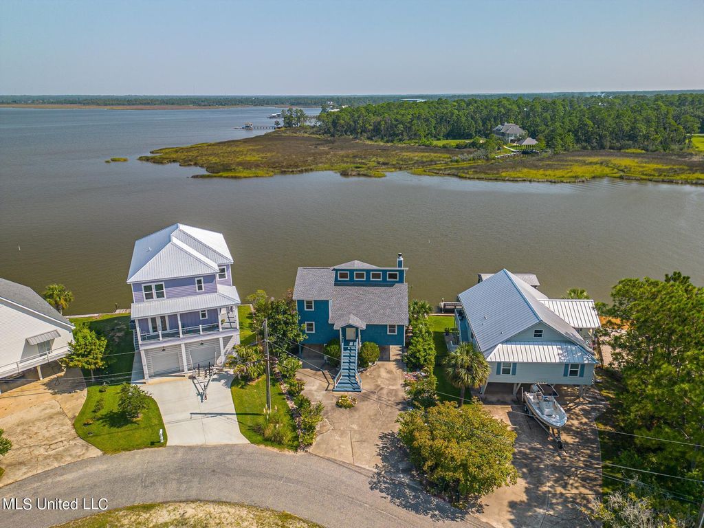 114 Poplar Point, Pass Christian, MS 39571 | MLS# 4102535 | Trulia