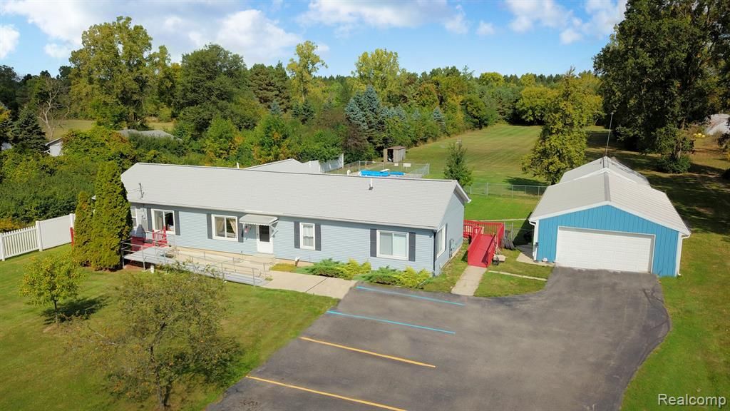 2483 E Mount Morris Rd, Mount Morris, MI 48458 | Trulia