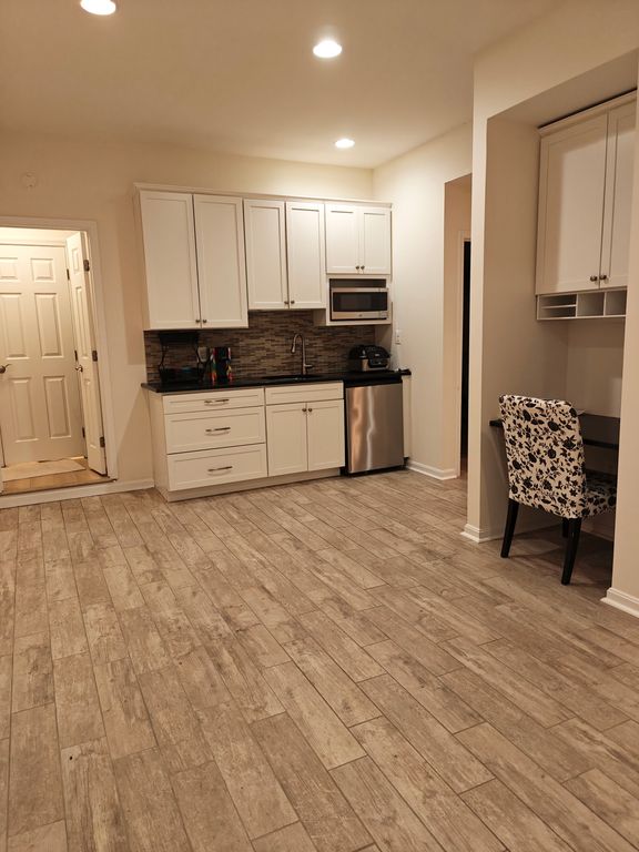 402 Web Foot Ln #1, Stevensville, MD 21666 - See Est. Value, Schools & More