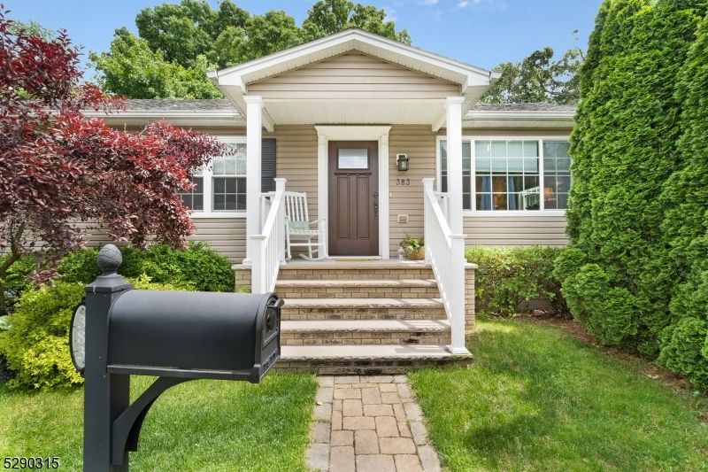 383 North 4th Ave, Hawthorne, NJ 07506 - See Est. Value, Schools & More
