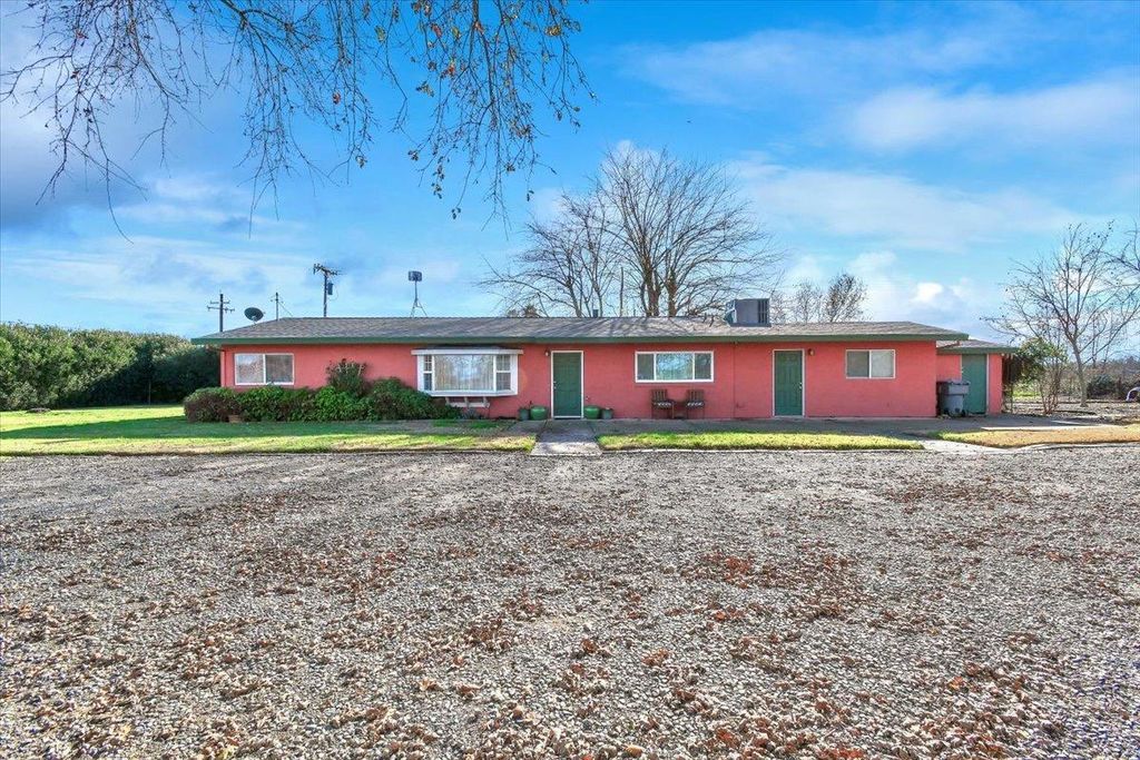 5619 Carlson Rd, Yuba City, CA 95993 - See Est. Value, Schools & More