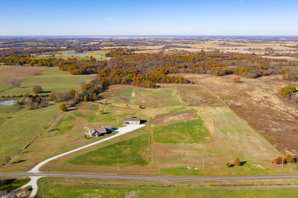 20477 F Hwy, Mendon, MO 64660 - See Est. Value, Schools & More