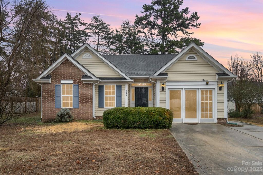 9035 Silver Coach Ln, Charlotte, NC 28273 - See Est. Value, Schools & More