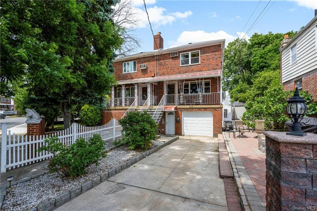 3328 Radio Drive, Bronx, NY 10465 | Trulia