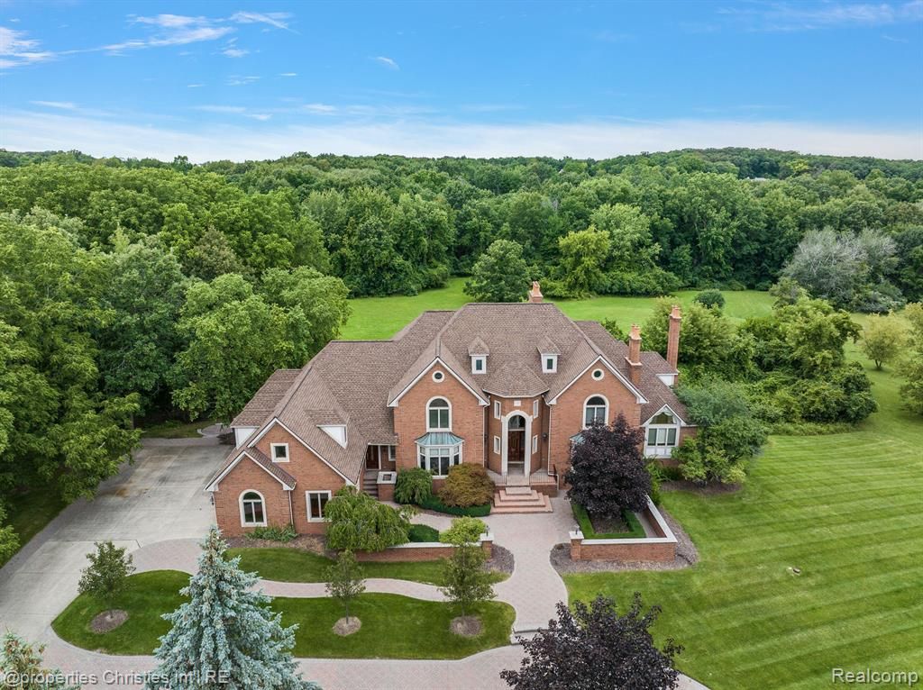 1780 Dutton Rd, Rochester Hills, MI 48306 | MLS# 20230103667 | Trulia