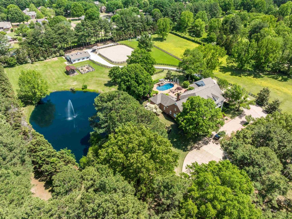 750 Bray Station Rd #11&12, Collierville, TN 38017 - See Est. Value ...