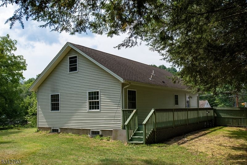 119 Rte 560, Layton, NJ 07851 | MLS# 3949890 | Trulia