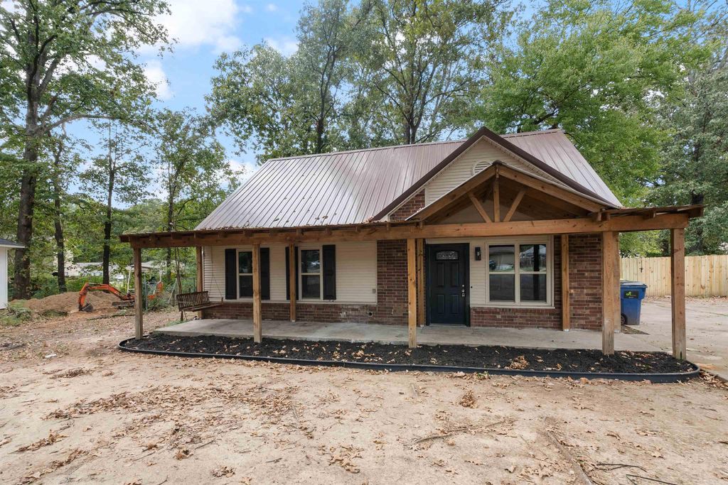 67 Saint John St, Cabot, AR 72023 - See Est. Value, Schools & More