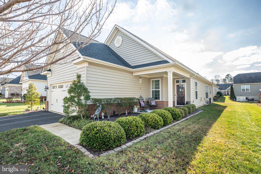 9724 Balls Bluff Dr, Fredericksburg, VA 22407 - See Est. Value, Schools ...