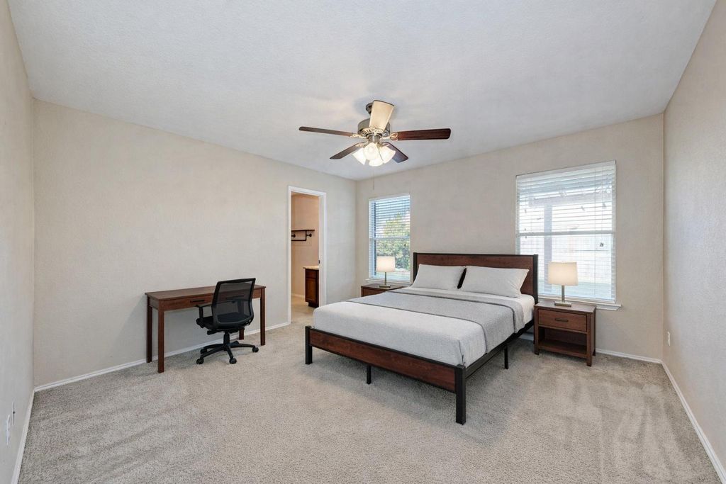 921 Dexter Dr #1, Leander, TX 78641 - See Est. Value, Schools & More