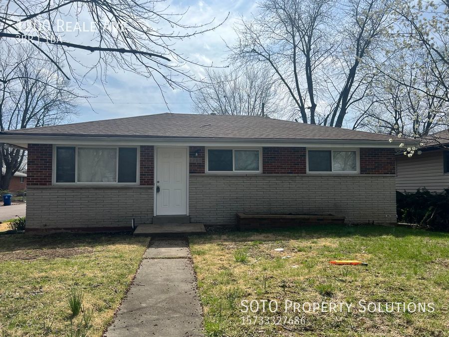 1200 Reale Ave, Saint Louis, MO 63138 | Trulia