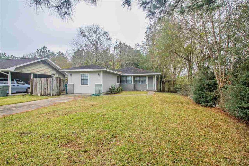 7395 Hurley Dr, Beaumont, TX 77708 - See Est. Value, Schools & More