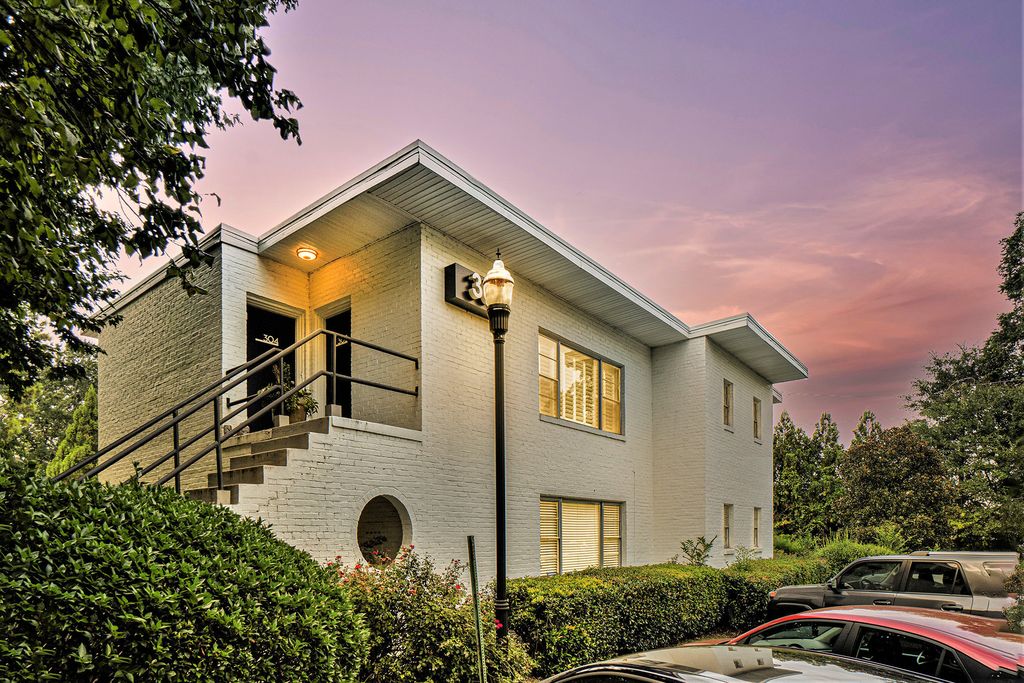 2250 Cheshire Bridge Rd NE #302, Atlanta, GA 30324 | Trulia