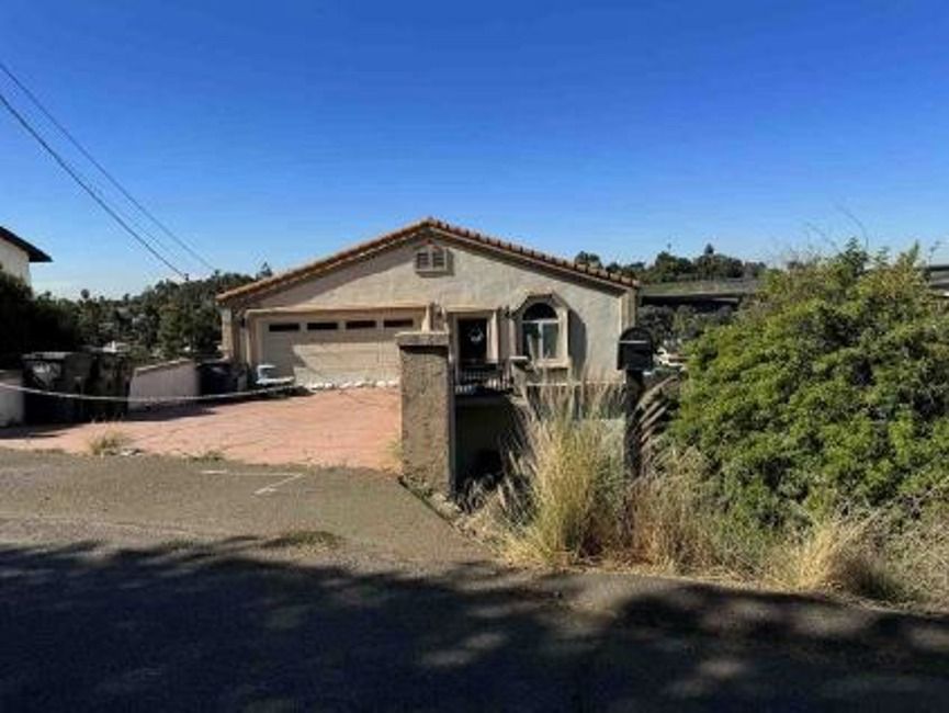 3375 Lakeview Dr, Spring Valley, CA 91977 | Trulia