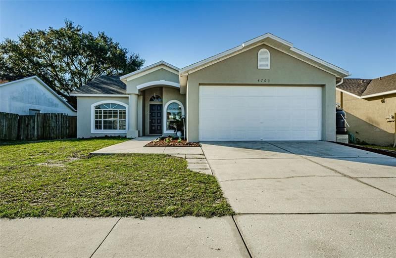 4703 Bloom Dr, Plant City, FL 33566 - See Est. Value, Schools & More