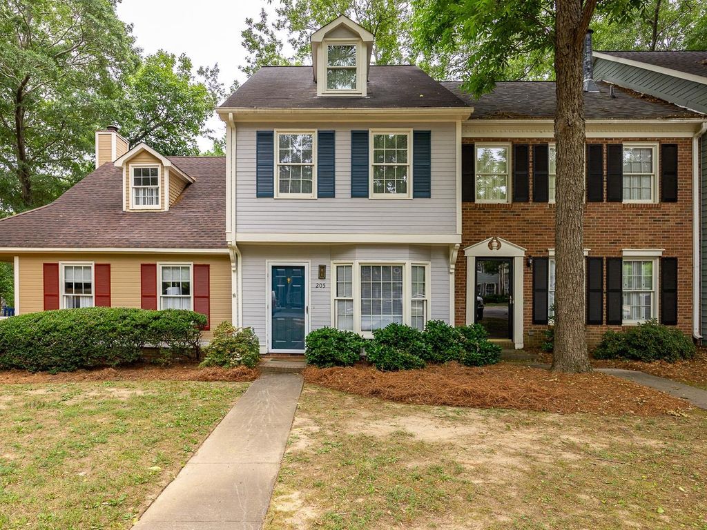 205 Woodburn Club Ln, Spartanburg, SC 29302 | Trulia