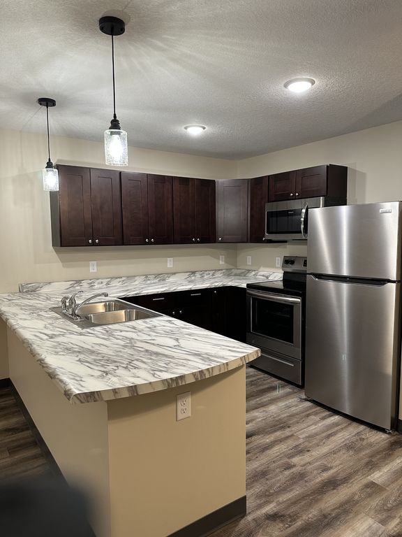 202 3rd Ave S #E, Medford, MN 55049 | Trulia