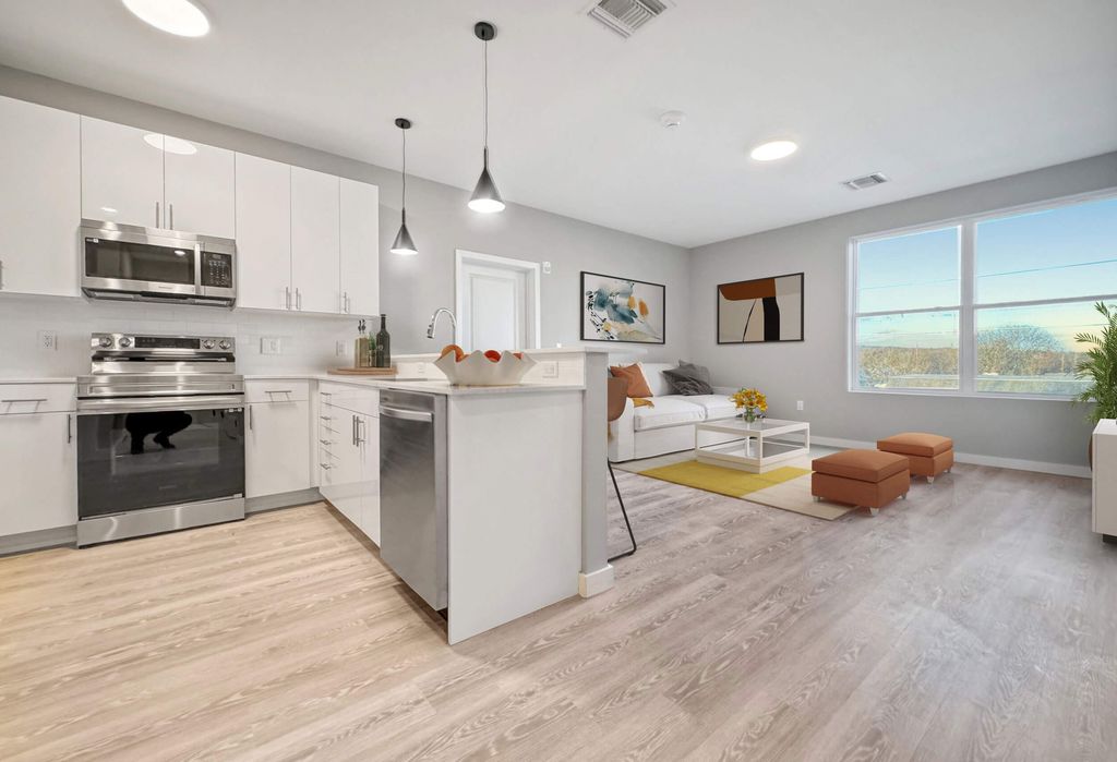 606 Freeman St #526, Orange, NJ 07050 - See Est. Value, Schools & More