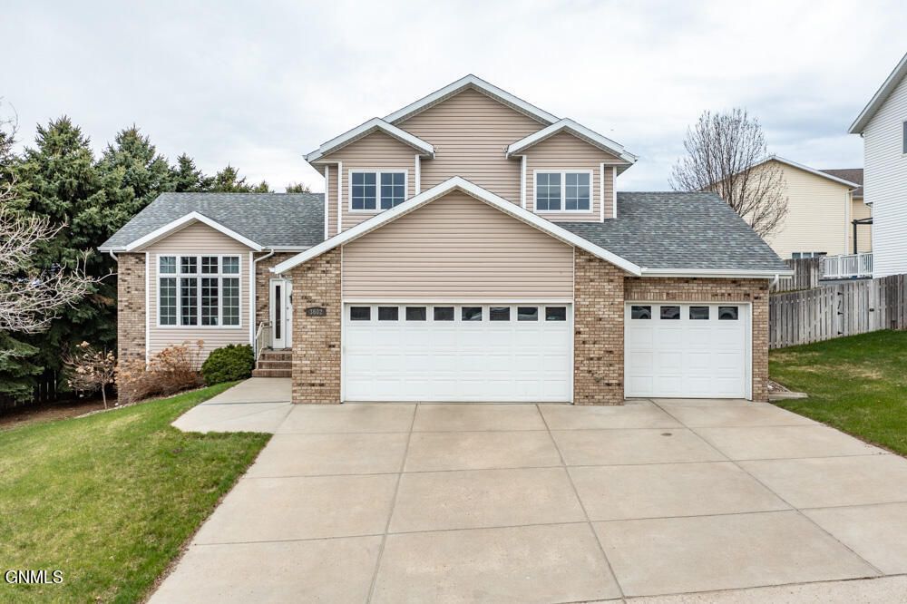 3602 Dominion St, Bismarck, ND 58503 | MLS# 4013024 | Trulia