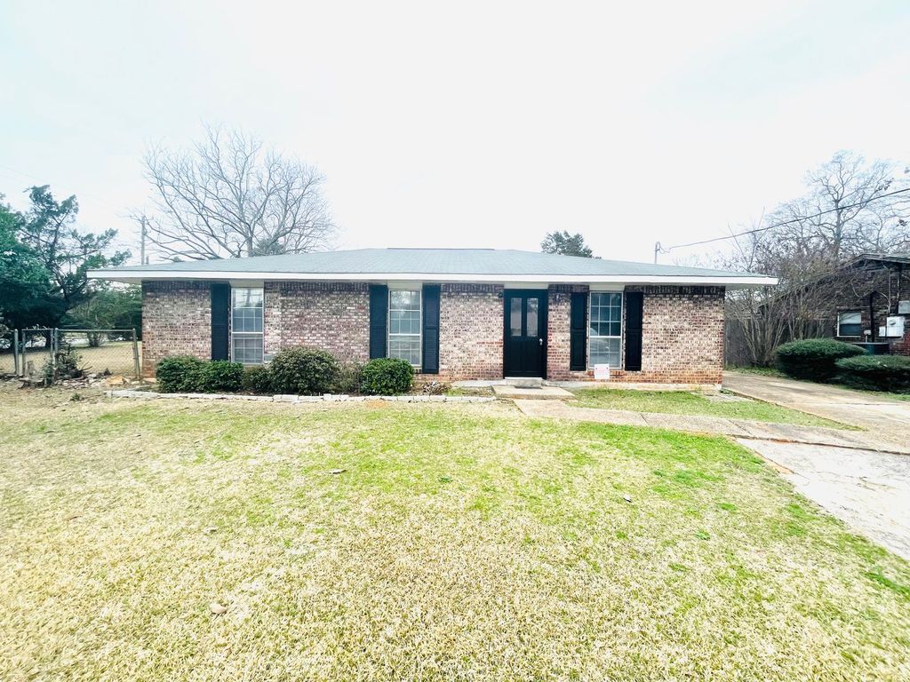 1268 Cottondale Rd, Montgomery, AL 36109 - See Est. Value, Schools & More