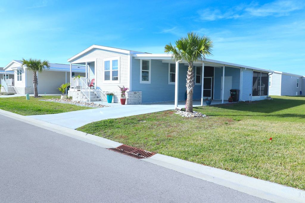 1608 Voyager Dr, Sarasota, FL 34234 | MLS# 11242020 | Trulia