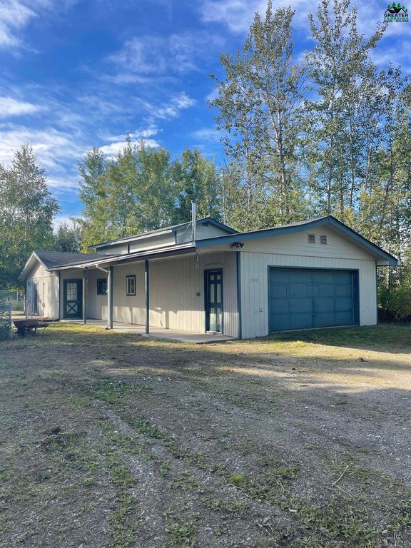 1048 Sirlin Dr, North Pole, AK 99705 Single-Family Home for Sale | MLS ...