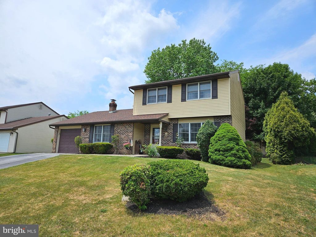790 Wisteria Ave, Reading, PA 19606 - See Est. Value, Schools & More