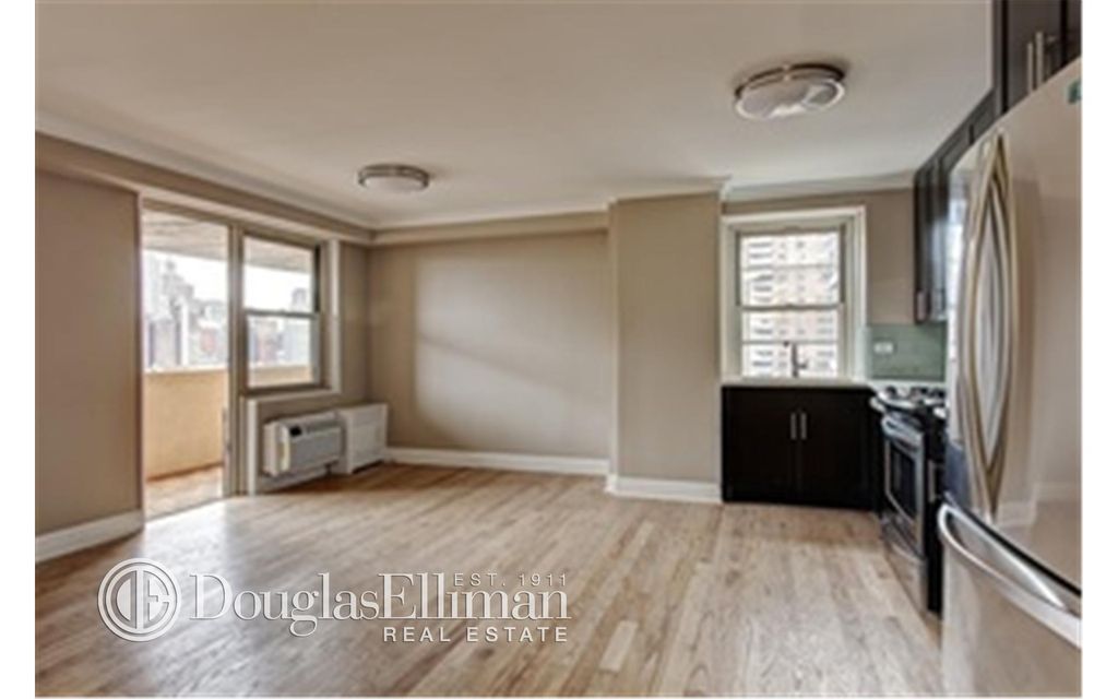 80 N Moore St #35C, New York, NY 10013 - See Est. Value, Schools & More