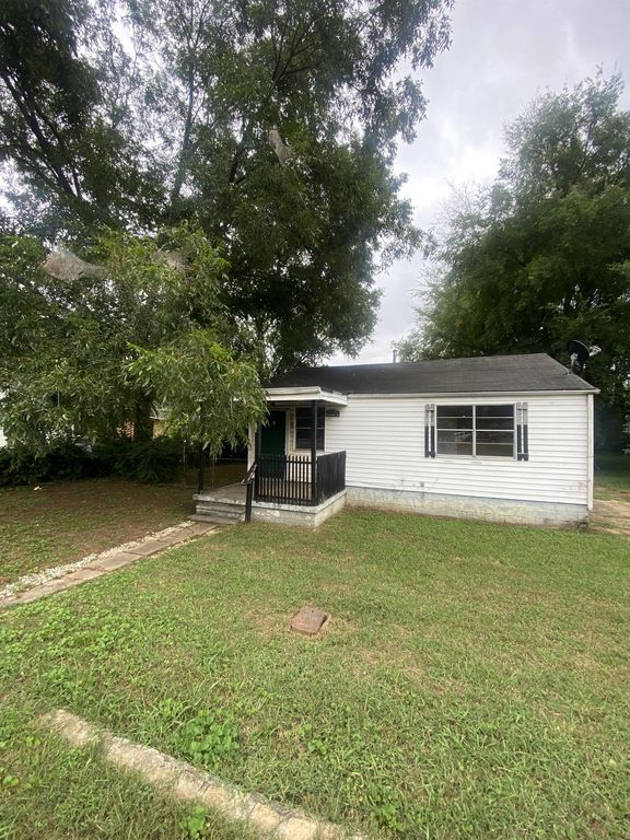 1305 Woodward Rd, Birmingham, AL 35228 - See Est. Value, Schools & More