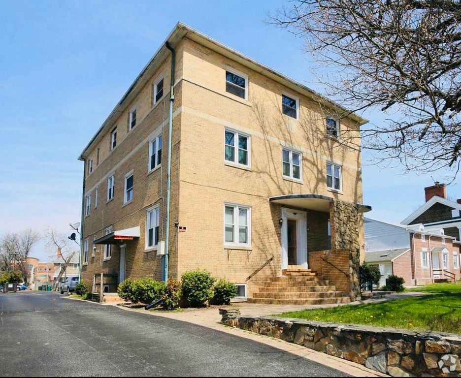 131 W Main St #1, Elkton, MD 21921 | Trulia