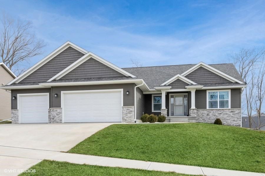 604 Greyson Ln, Tiffin, IA 52340 - See Est. Value, Schools & More