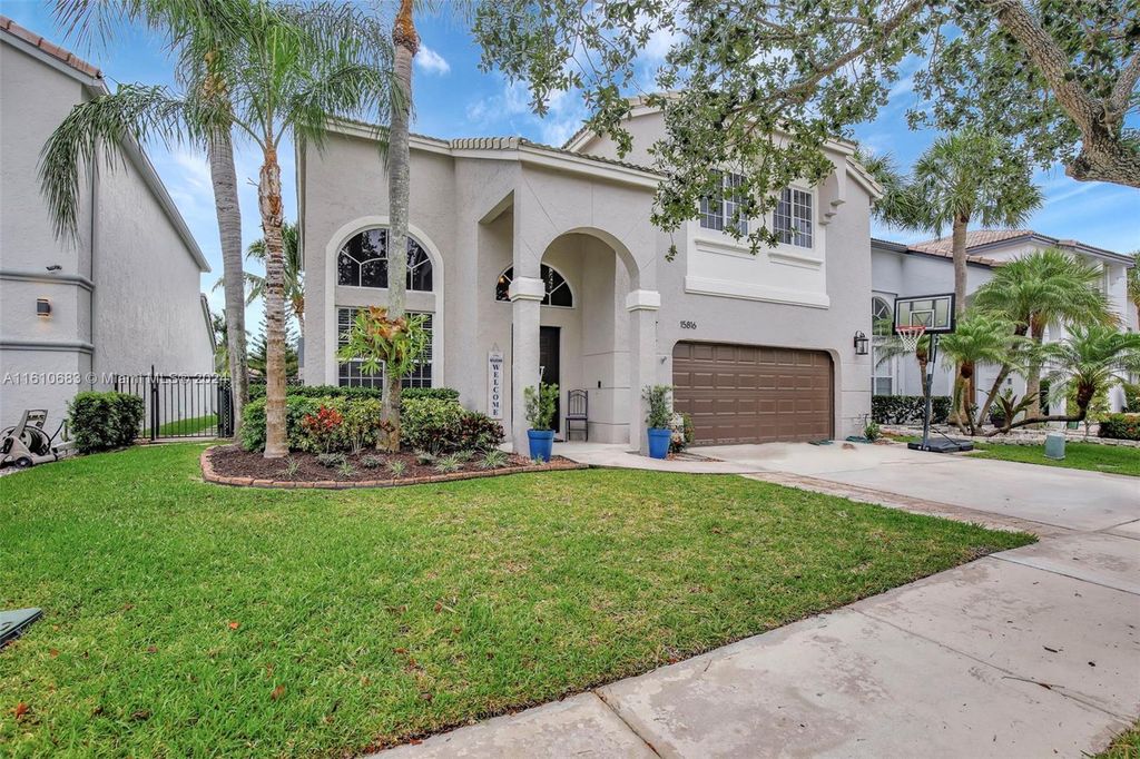 15816 NW 10th St, Pembroke Pines, FL 33028 - See Est. Value, Schools & More