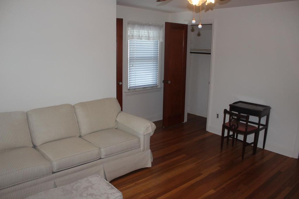 327 Longwood Ave #2C, Bound Brook, NJ 08805 - See Est. Value, Schools ...