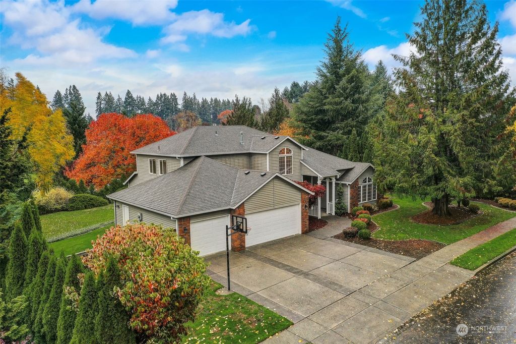 4520 NE 142nd Street, Vancouver, WA 98686 - See Est. Value, Schools & More