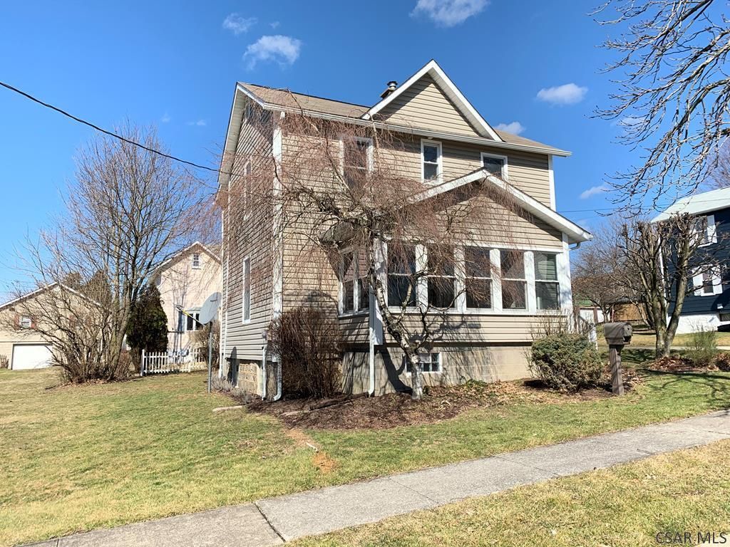 313 8th St, Windber, PA 15963 - See Est. Value, Schools & More