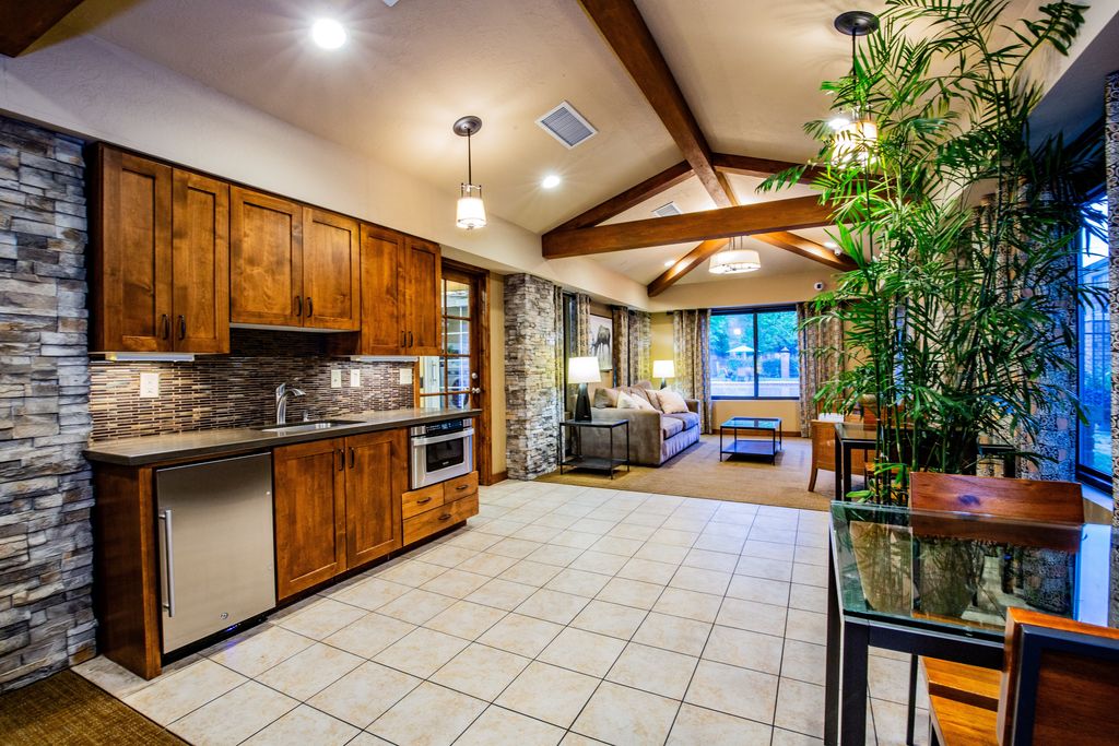 1876 W North Temple #1162, Salt Lake City, UT 84116 - See Est. Value ...