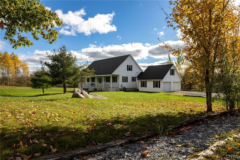 31394 Sandy Hollow Rd Philadelphia Ny 13673 See Est Value Schools And More