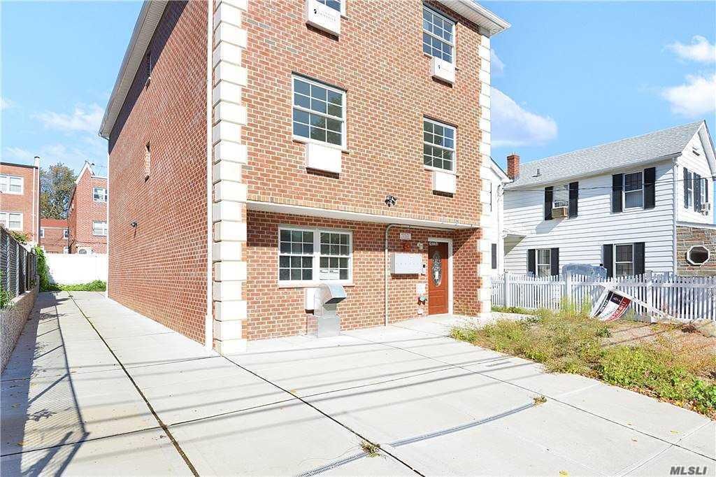 20-52 49th St, Astoria, NY 11105 - See Est. Value, Schools & More