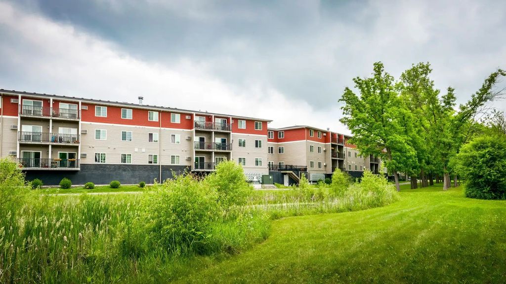 525 4th St SW #314, Forest Lake, MN 55025 - See Est. Value, Schools & More