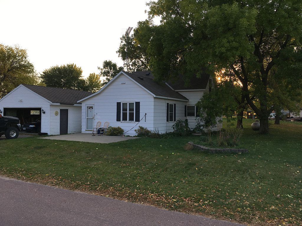 230 3rd St, Delhi, MN 56283 - See Est. Value, Schools & More