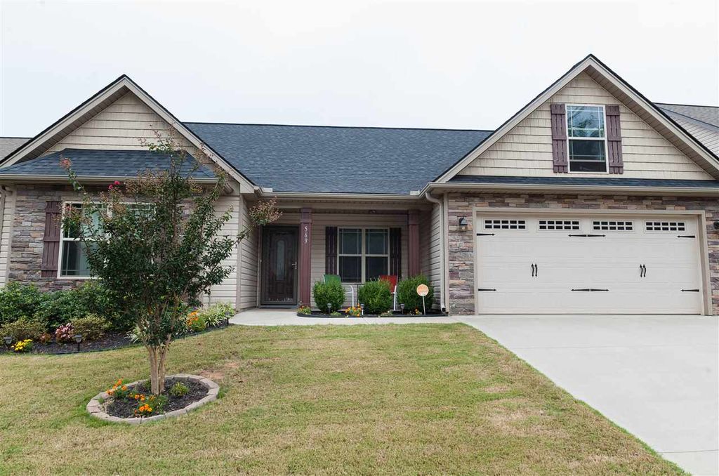 569 Marchbanks Rd, Boiling Springs, SC 29316 - See Est. Value, Schools ...