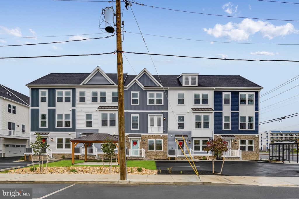 102-102 A 142nd St, Ocean City, MD 21842 - See Est. Value, Schools & More