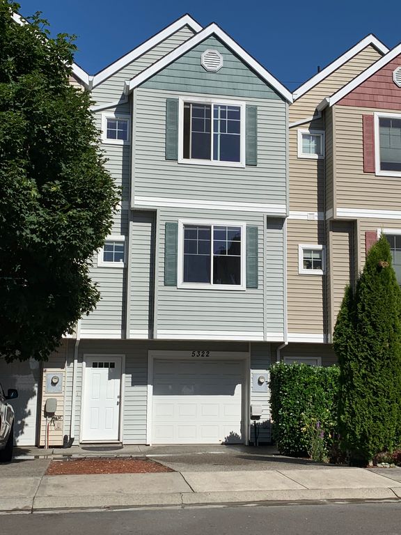 5322 SW Golden Gate Way, Beaverton, OR 97078 - See Est. Value, Schools ...